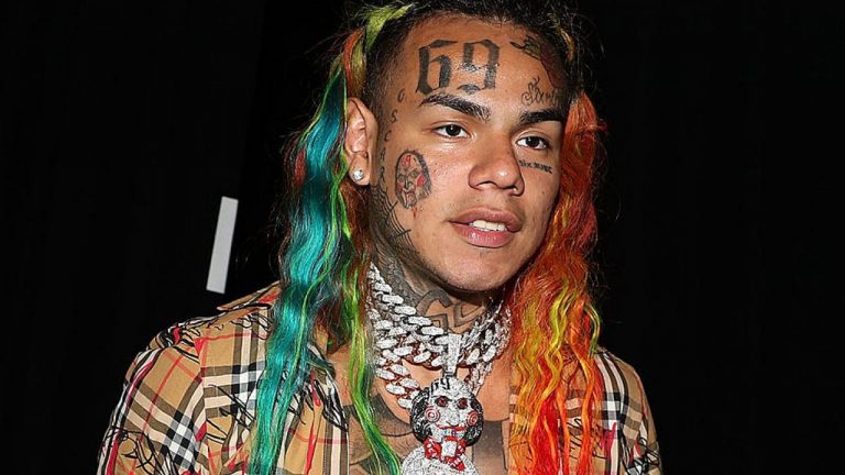 Top 60 Craziest Tattoos Of Celebrities in 2024 - Page 18 of 60 - Taddlr