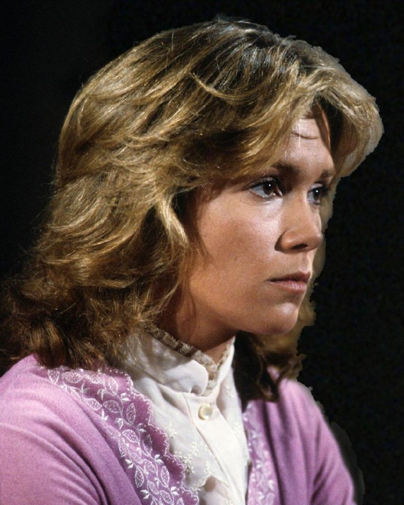 Robin Dearden and Bryan Cranston Are One of The Happiest Couples in ...